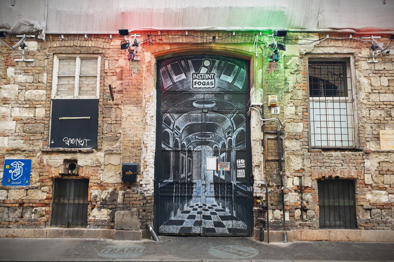 Sortir à Budapest - Les meilleurs ruins bars